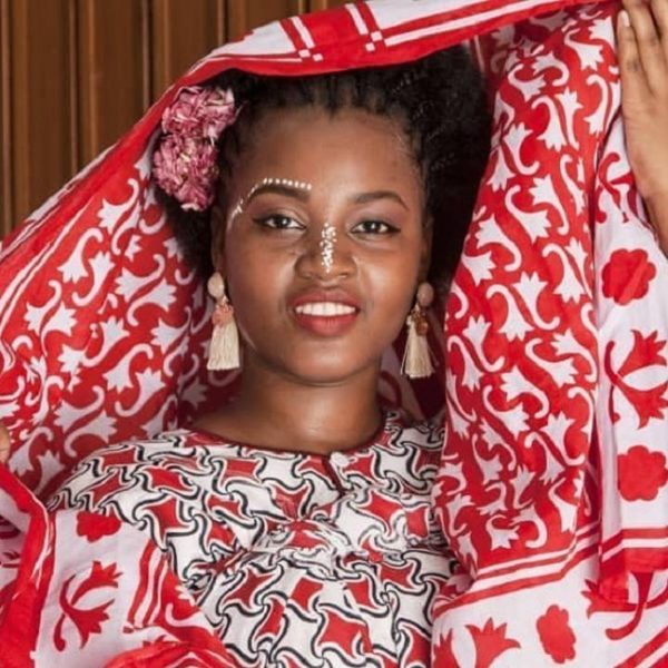 Femmes comoriennes sublimes en chiromani – Afroculture.net