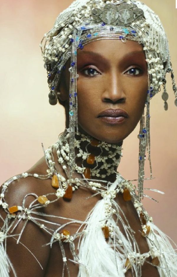 11 Black supermodels who have marked the history of fashion ...