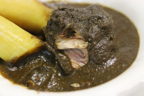 Can 2022: 10 indomitable Cameroonian dishes to eat during your stay ...